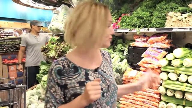 Практики_Малышки-морковки_ Как нарезная морковка спасла фермеров Калифорнии.mp4