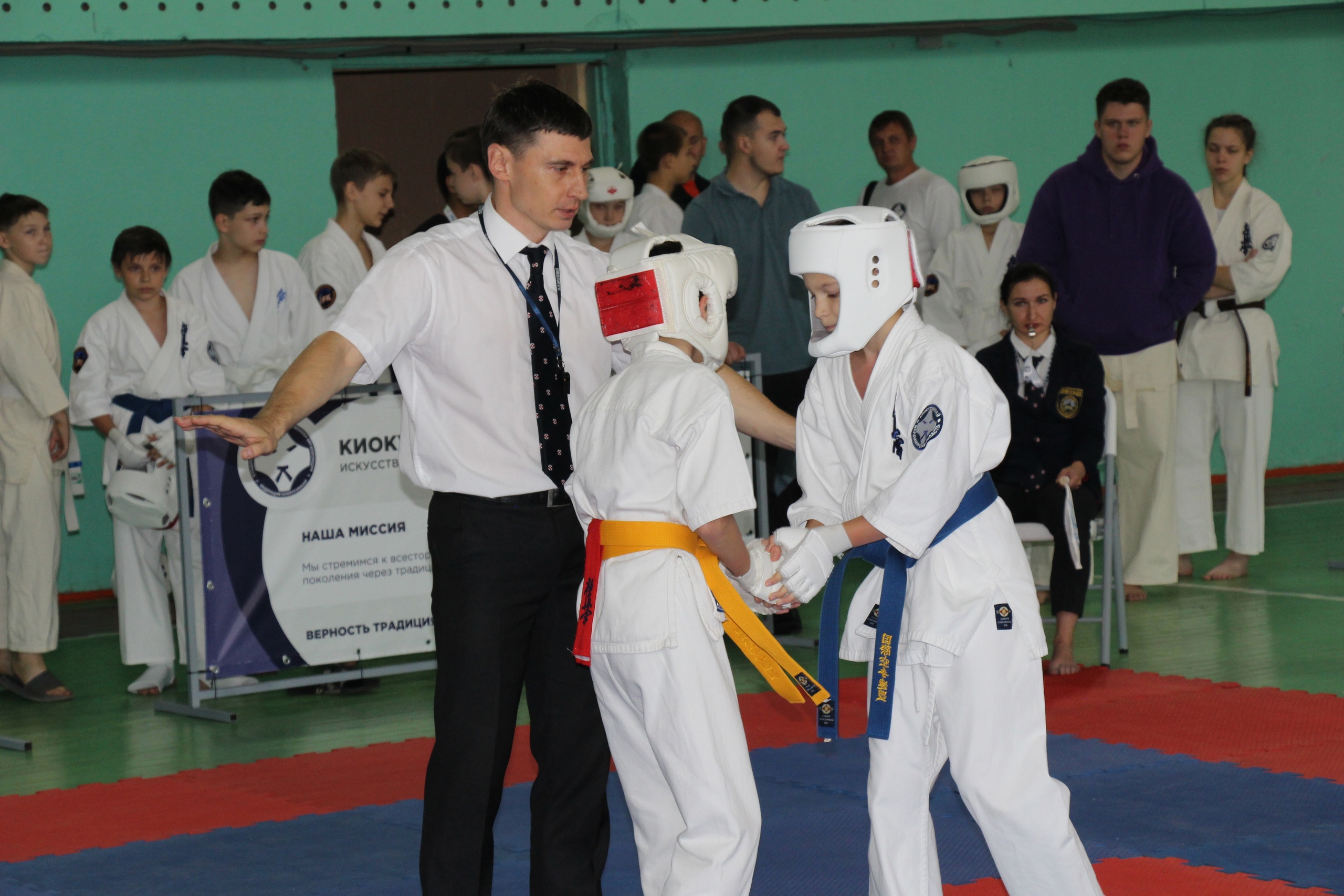 Весовая категория Татами 2 (часть 1)
Первенство г.Владимира по киокусинкай