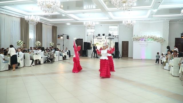 Банкет Лиза - 1of3.mp4