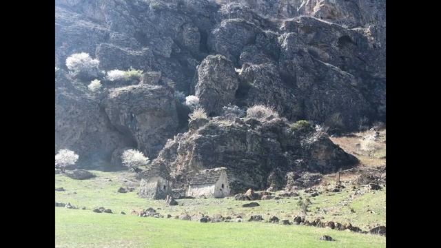 Путешествие по Осетии и Ингушетии весной - горы, природа