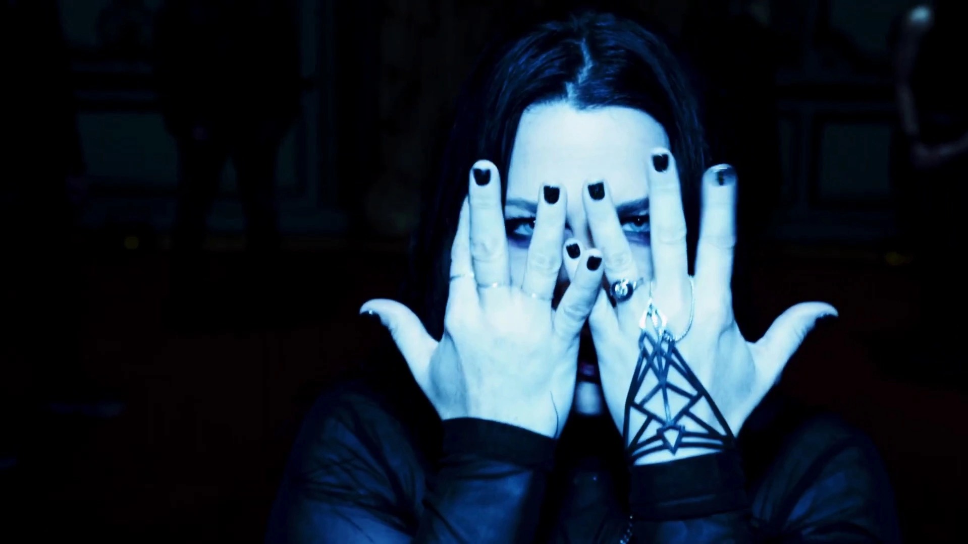 Yeah Right (Official Music Video) - Evanescence