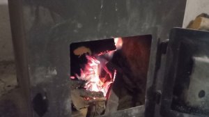Разжигаю печь, лайфхак.