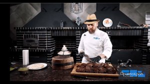ГОТОВИМ СТЕЙК НА МЕГА МАНГАЛЕ АРИСТОКРАТ