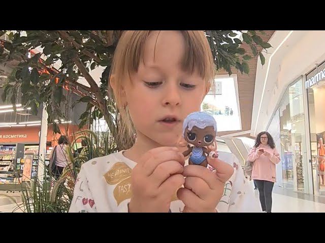 Продолжение распаковки куклы  L.O.L. Surprise! Кукла ЛОЛ Сюрприз Показ мод