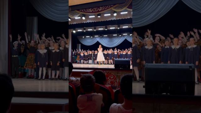 Финал. Морозова Полина, Ревина Милана и все участники концерта - "Гимн семьи"