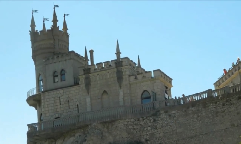 Ласточкино гнездо. Наш крымский отпуск..mp4