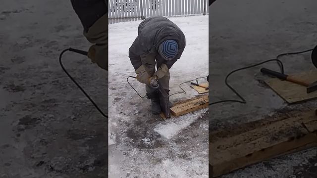 Все сам! Подставка для скульптуры, металл