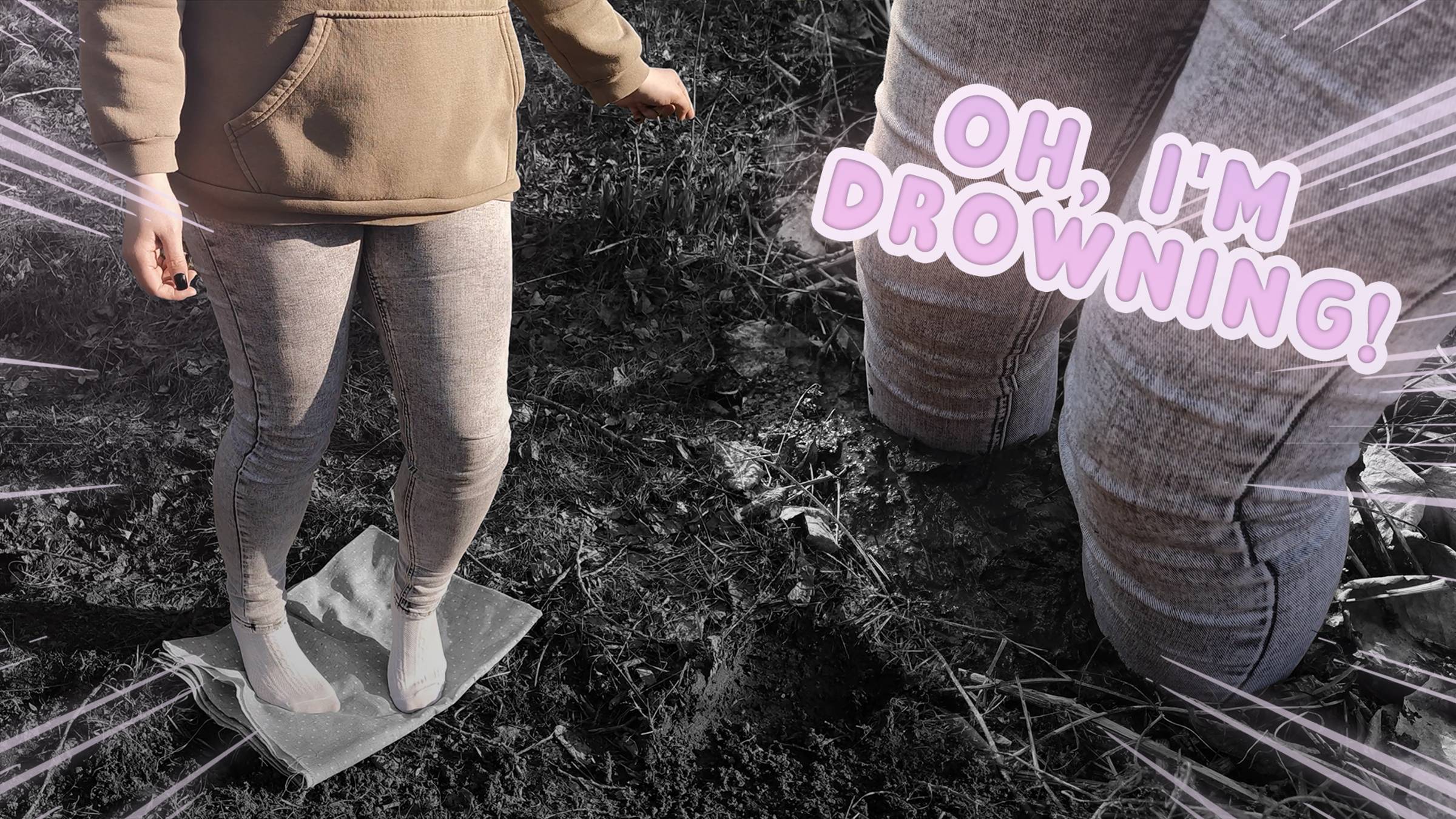 🤎 ДЕВОЧКА В ДЖИНСАХ И НОСОЧКАХ ХОДИТ ПО ГРЯЗИ Girl White Socks n Jeans in MUD