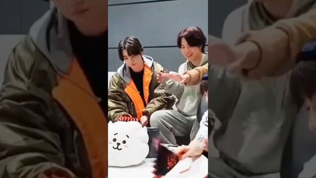 Suga  & Jimin/BTS