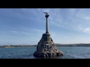 Севастополь, собака-кусака, Артиллерийская бухта, Памятник затопленным кораблям, наш отель