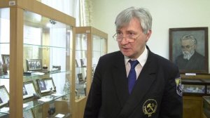 В Уральском геологическом музее УГГУ представили минералы, названные в честь преподавателей!