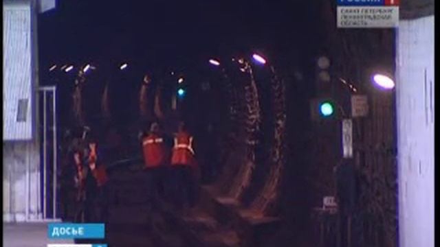 В Петербургском метро продолжают искать странного пассажира