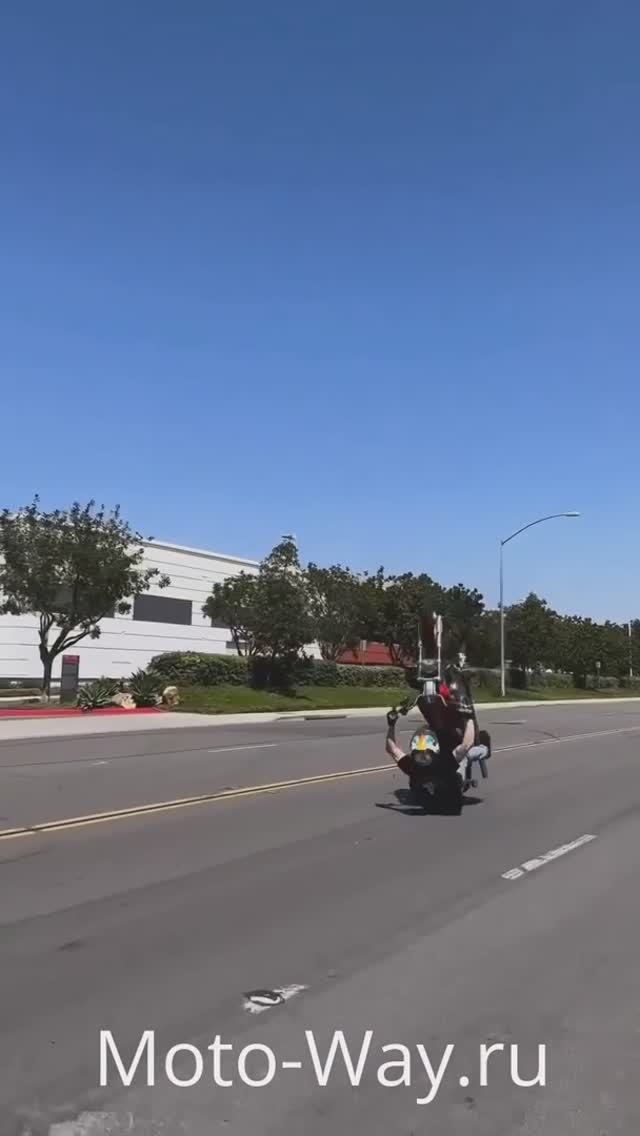Великолепный moto-save!