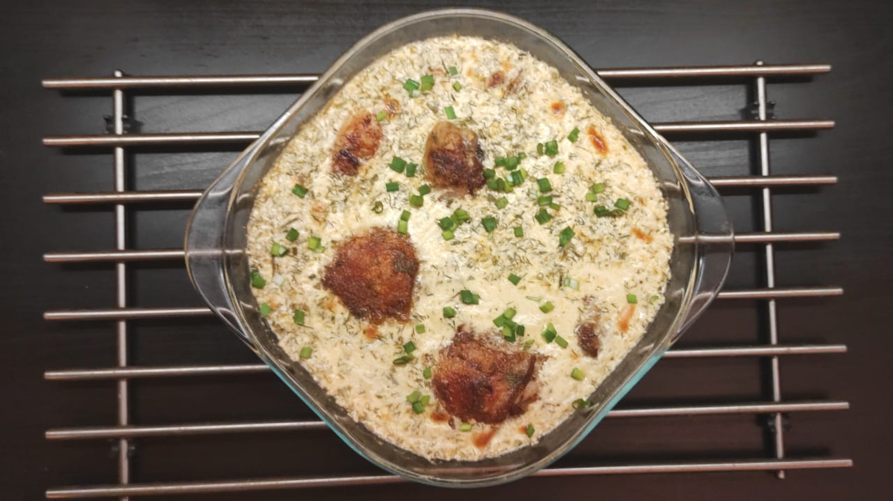 Чкмерули по-домашнему. Простой рецепт вкусного блюда из курицы в ароматном сливочном соусе