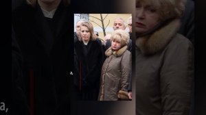Надолго ли? Ксения Собчак вернулась в Россию