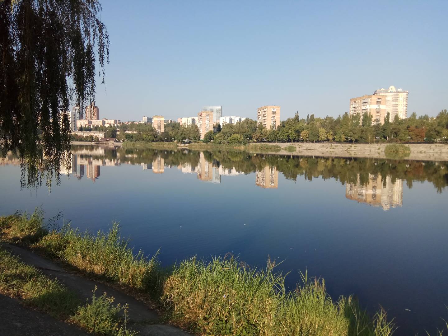 Набережная. Донецк