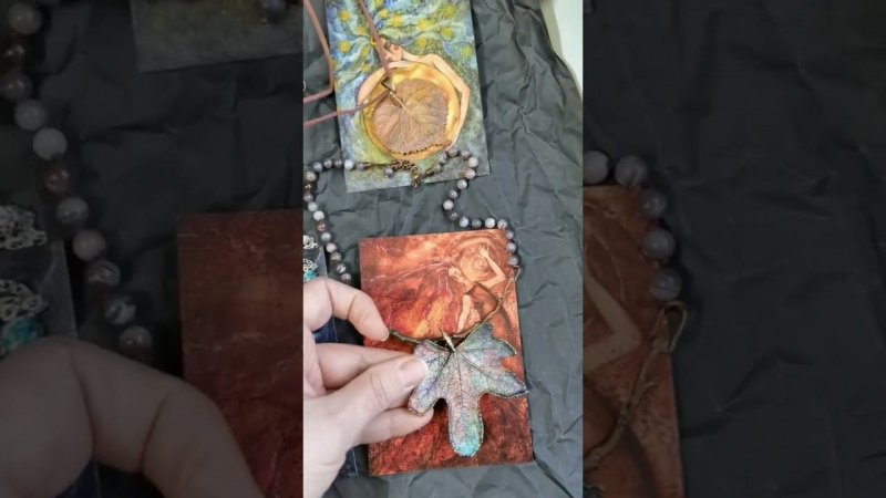 В чем сила твоя? Получи свое украшение с индивидуальным метафорическим посланием