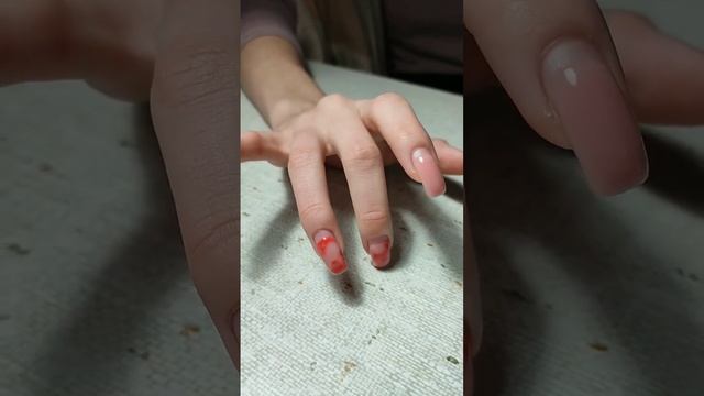 Новогодний маникюр, лёгкий дизайн, светоотражающий лак