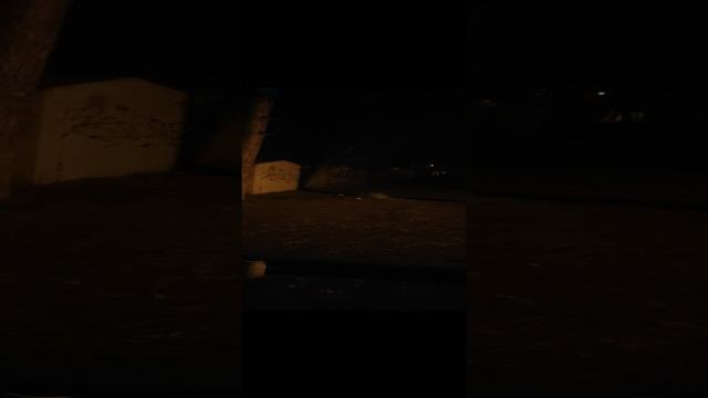 Петарда в яблоке