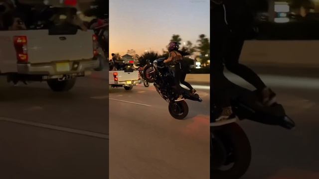 super moto ekshen