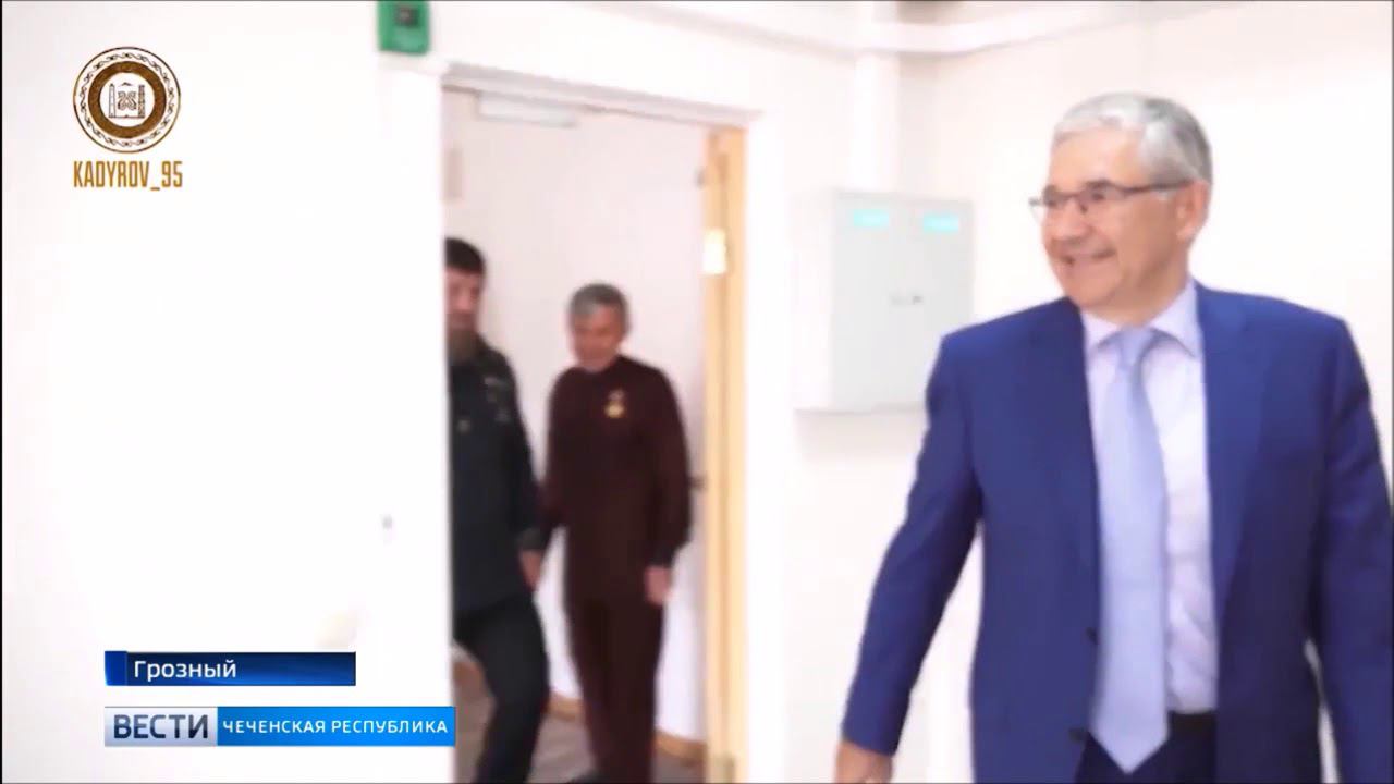 В Чеченской Республике сотрудников РТРС поздравили с днем телевидения