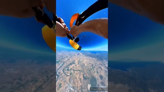 Опасная ситуация с парашютом