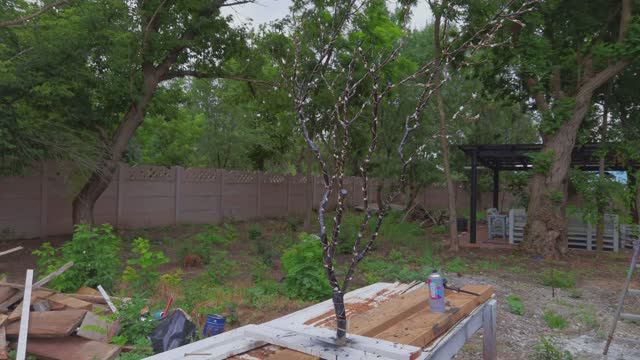 ДЕКОРАТИВНОЕ ДЕРЕВО ГИРЛЯНДА ИЗ СУХОЙ ВЕТКИ