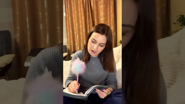 Села писать новую медитацию для программы Свободу внутреннему ребенку