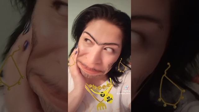 Не могу понять ? почему мой парень постоянно бухой