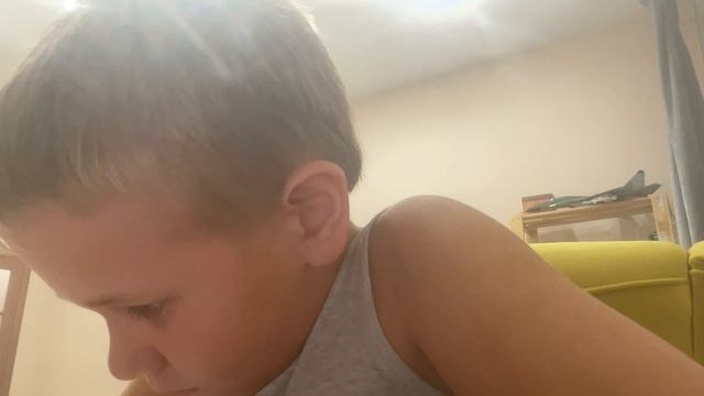 Радужные друзья лечим зелёного