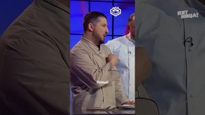 Они даже руки не смогли поделить!
#БитваШефов новый выпуск — понедельник 19:00