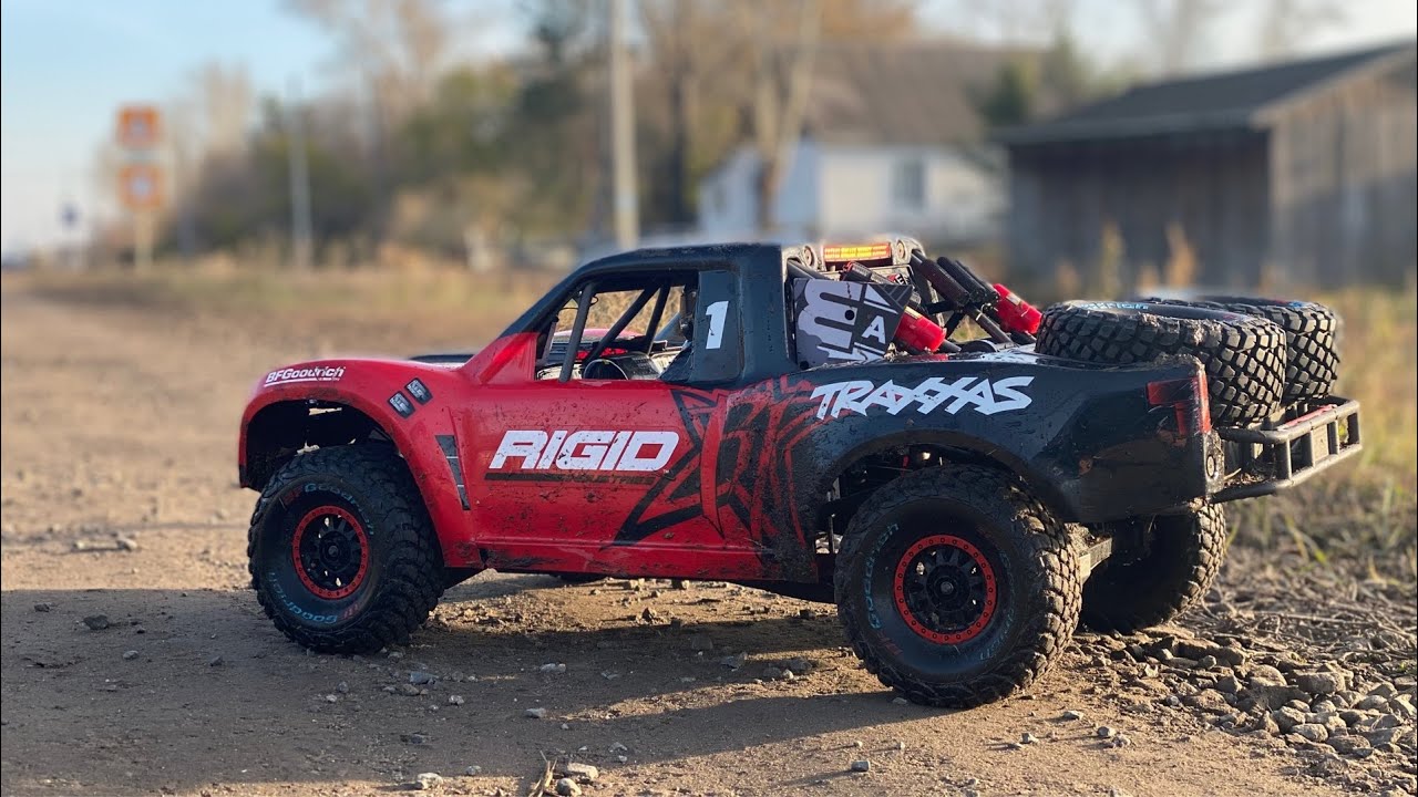 Race on the best short-course truck TRAXXAS UDR | Traxxas Unlimited Desert Racer | TOP RC
