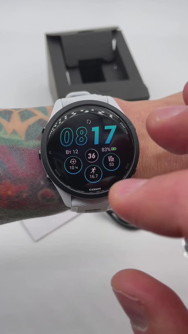 Garmin Forerunner 265 - распаковка
