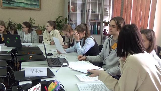 Применение Сингапурской методики в работе в группах на уроках английского языка в 10 классе