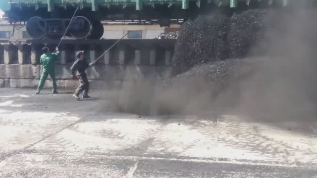 Разгрузка вагонов с каменным углем