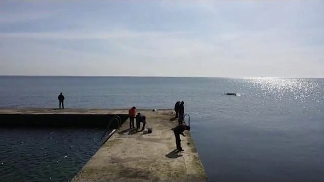 У моря у синего моря.-gFu66Nm8SxY.mp4 Автор и исполнитель мой друг Александр Павлюк