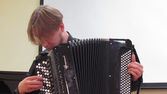 играет кирилл иванов