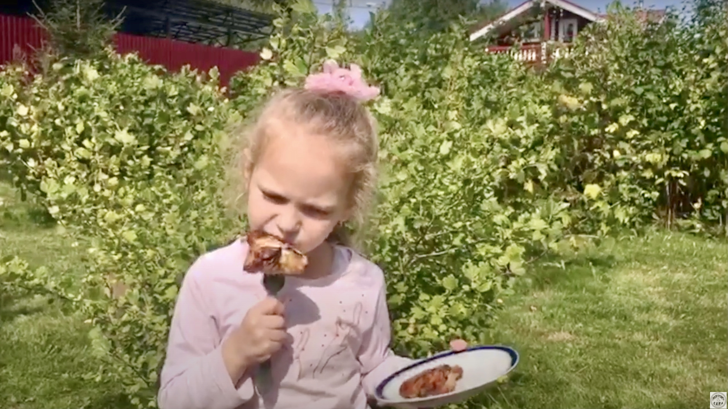 Бомбические куриные крылышки  ? Готовятся просто.Съедаются быстро!