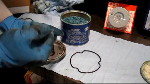 Suzuki GS500 Oil and Filter Change – смотреть онлайн видео от ...