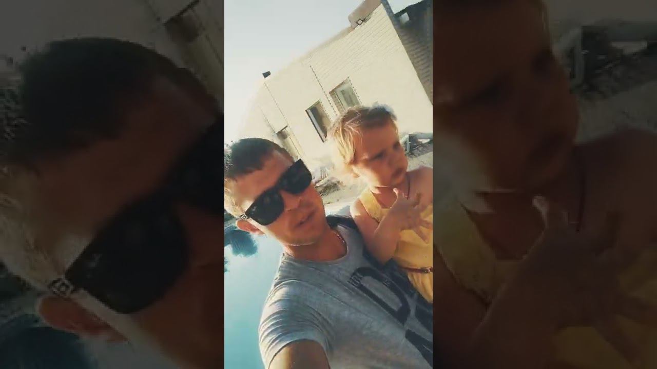 Танцуем с дочкой