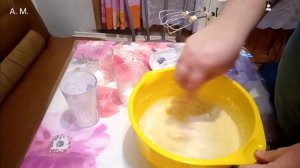 Банановый бисквит.Очень вкусный, советую приготовить.