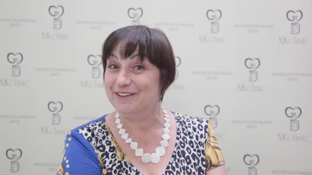 Множественная имплантация и протезирование зубов. Видеоотзыв пациентки