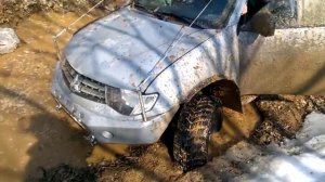L200 провалился