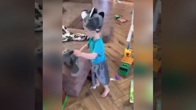 VID_20221222_191135_579.mp4
