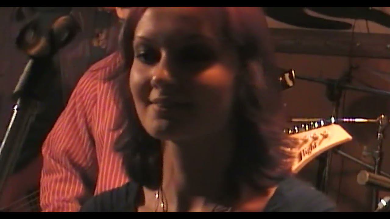 Мой первый концерт "Априори" - Ностальгия не покидает (2008г), я на ударных!