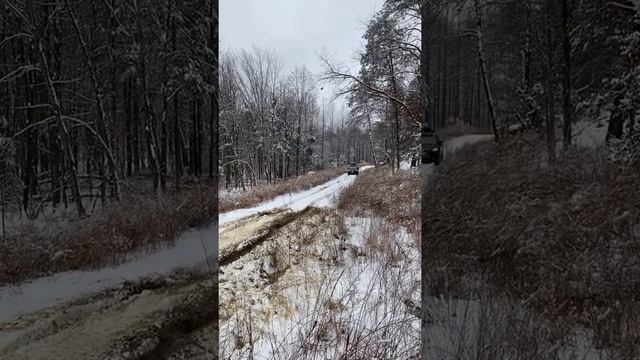 VW Touareg on 32’s Cooper STT Pro PRT 2 ( snow )