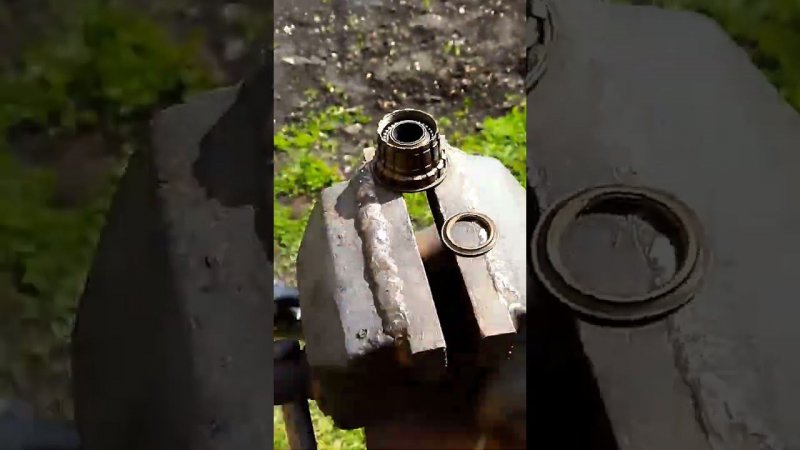 Разбор трещотки велосипеда Mangoos.  Самая дешёвая китайская трещотка