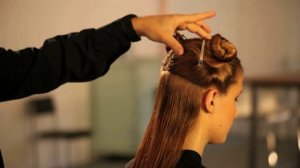 CHEVEUX LONGS: Styling-Tipps für langes Haar