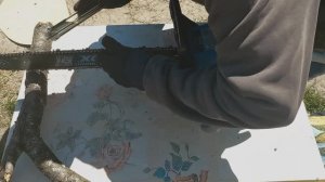 Затачиваю цепь на бензопиле.