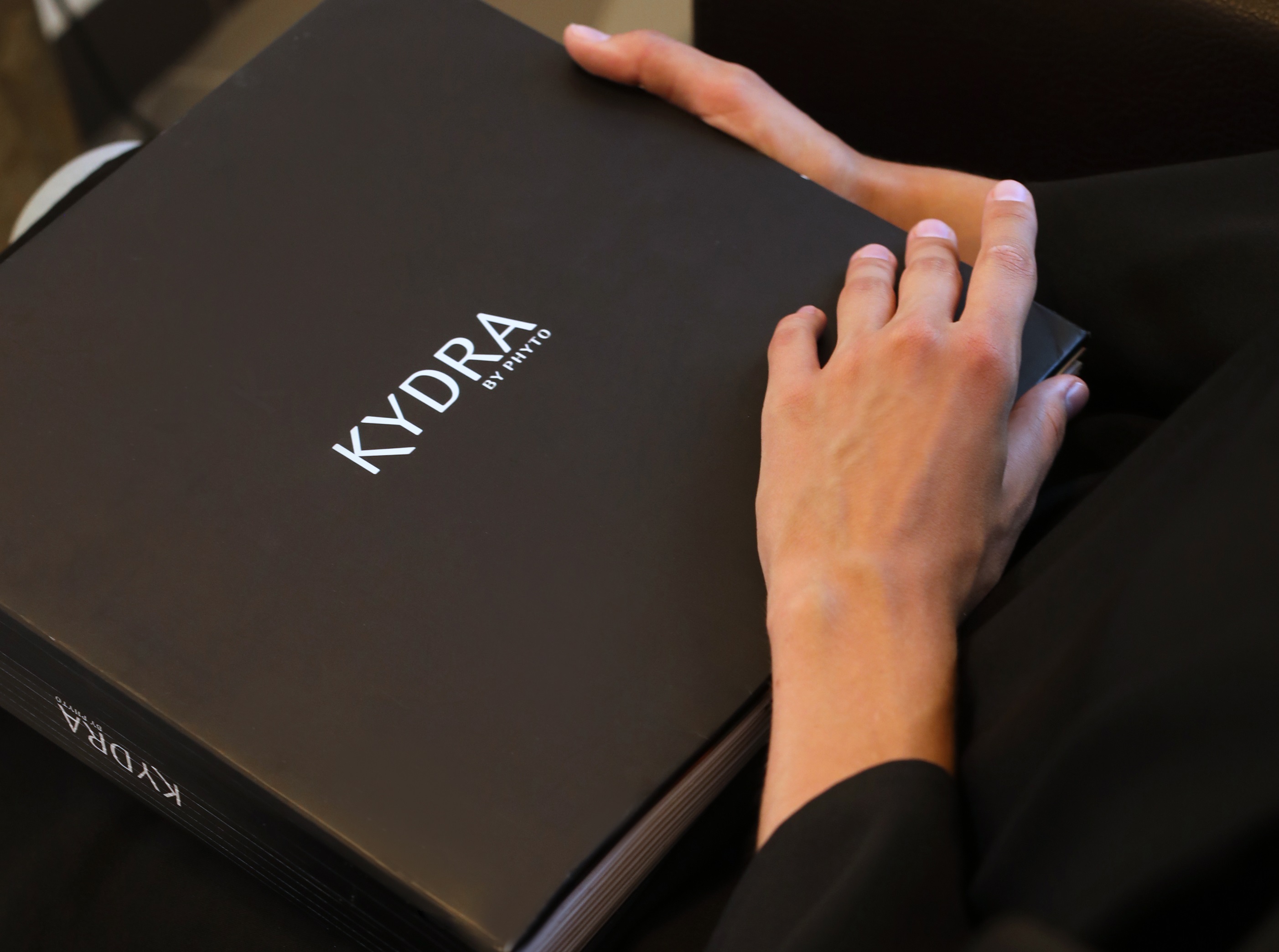 Профессиональное окрашивание: Kydra (Франция), L`Oreal Professionnel (Франция)